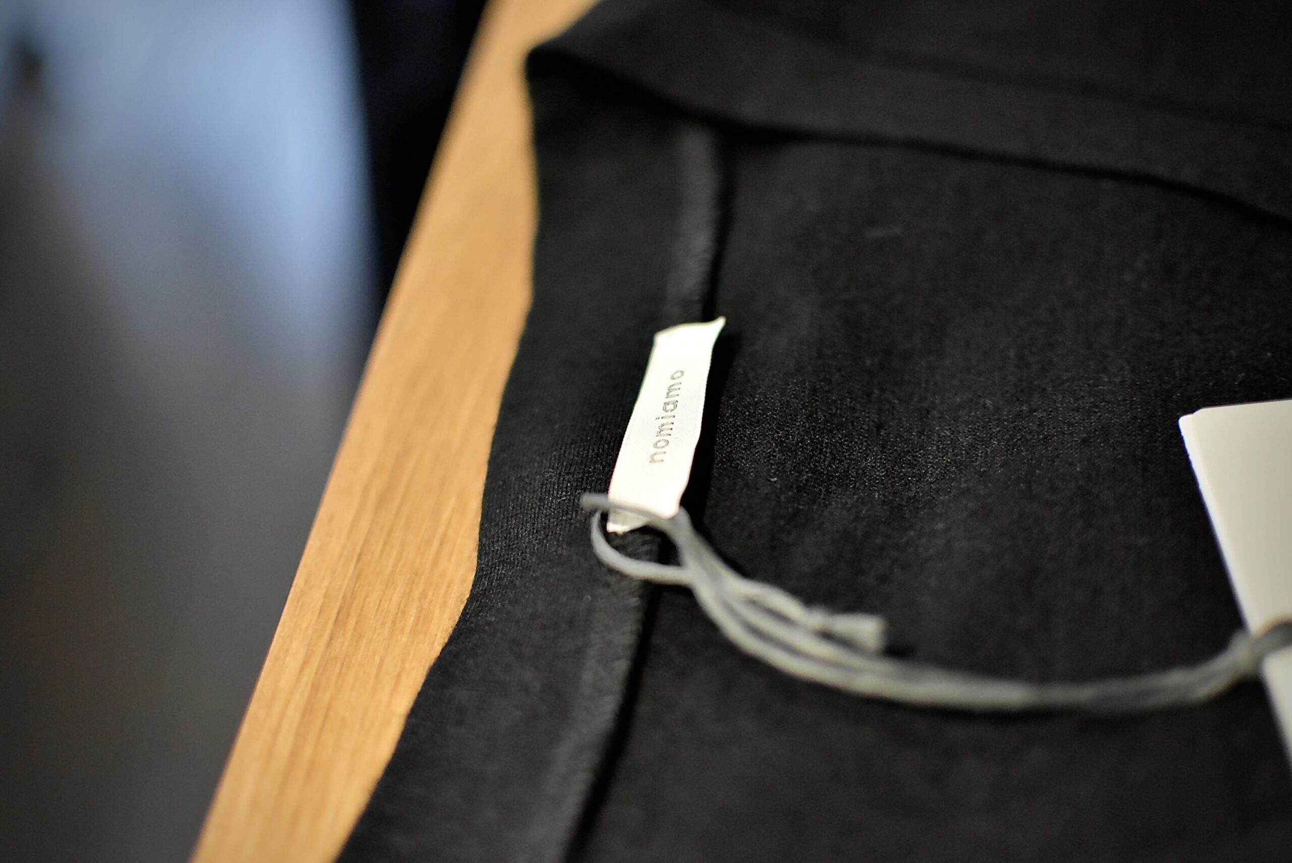 『nomiamo』 ノミアーモ/ノミアモ | オーダースーツ専門店『Sassi 熊本』